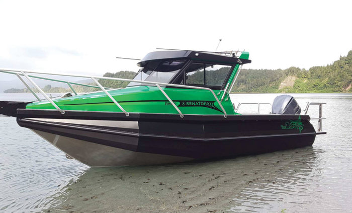 SENATOR_RH690_gallery1 - Senator Boats